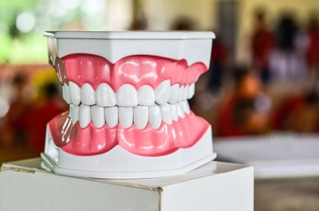 Symptoms of Ill-Fitting Dental Bridge: What to Watch Out For | SA West